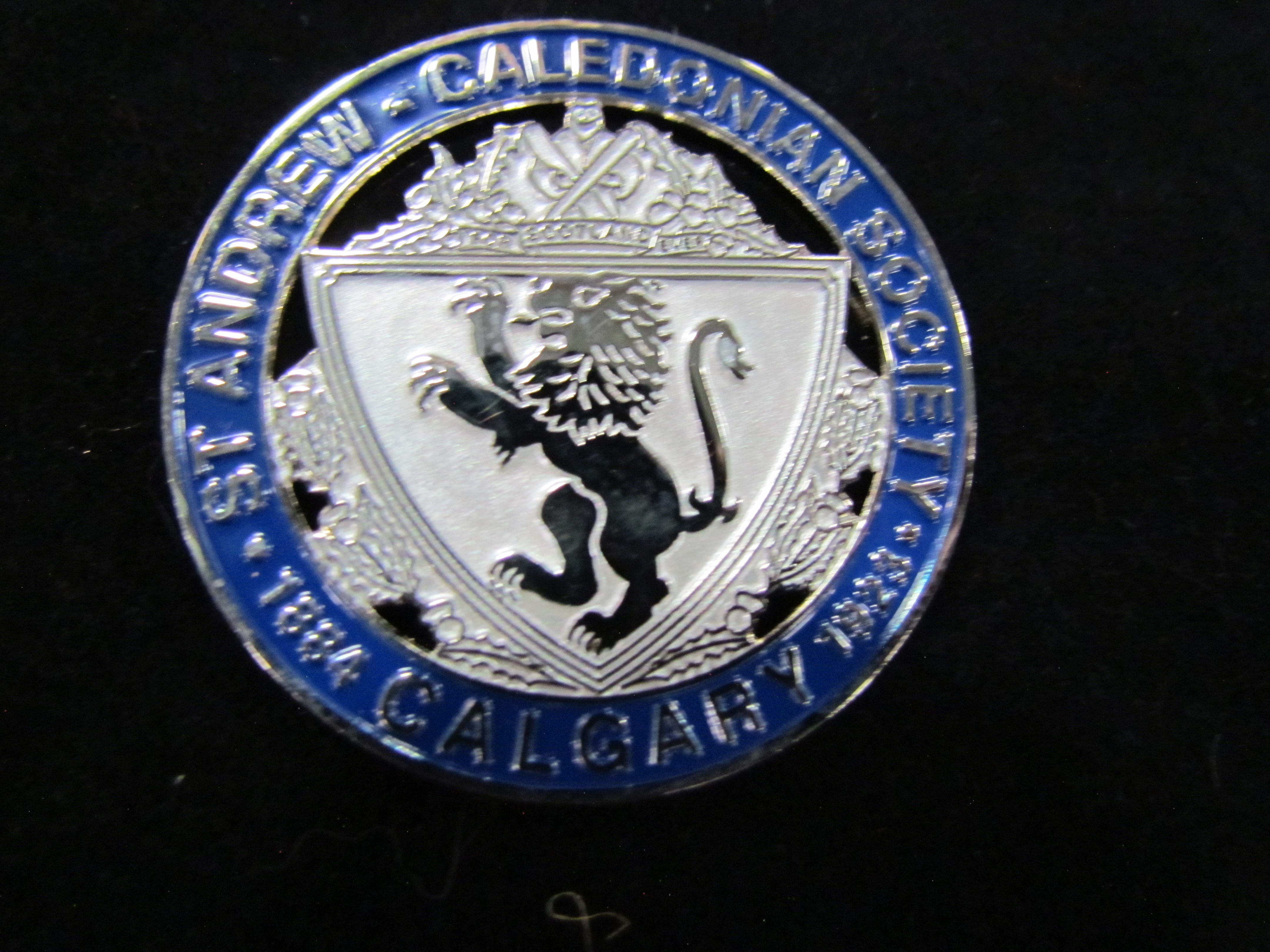 Metal badge large - St. Andrew-Caledonian Society of CalgarySt. Andrew ...